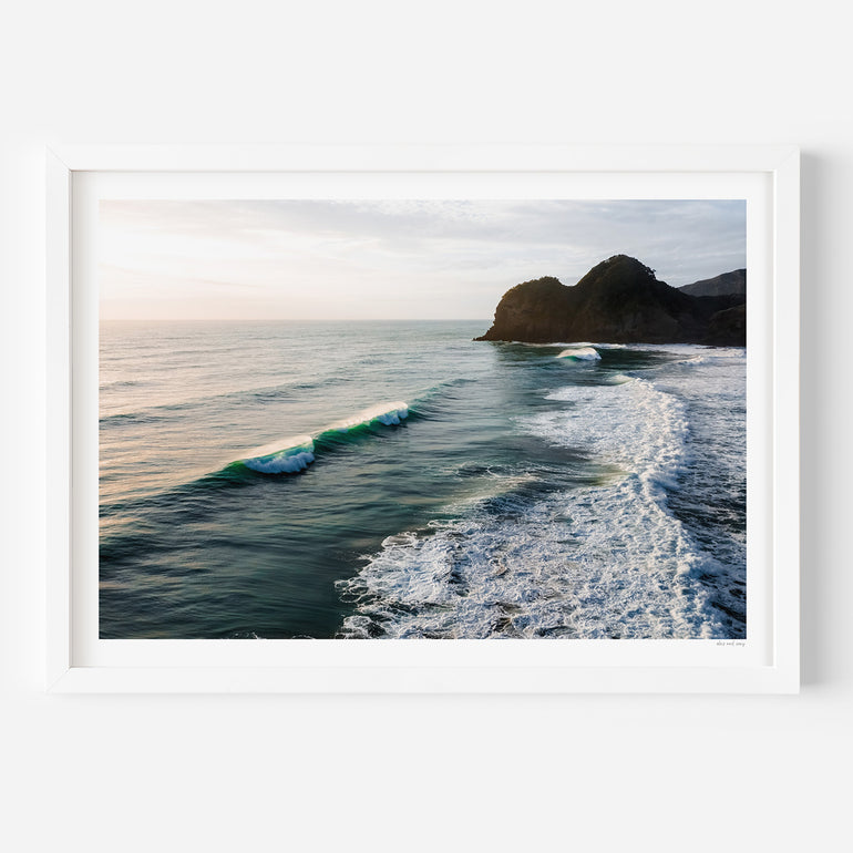NZ Fine Prints | Ocean Art | Framed Prints – Alex and Sony
